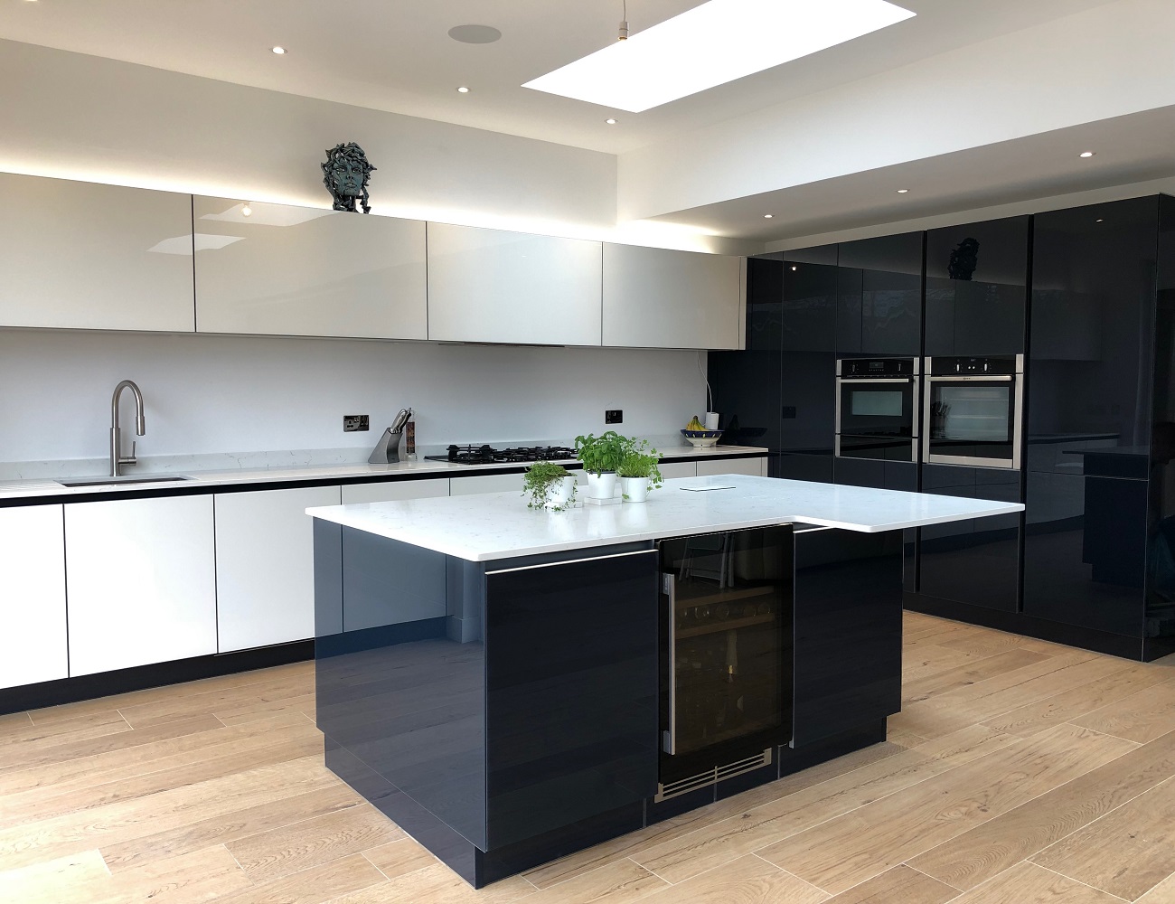 Is Kitchen Symmetry Important? Alba Interiors, Watford Kitchen Showroom